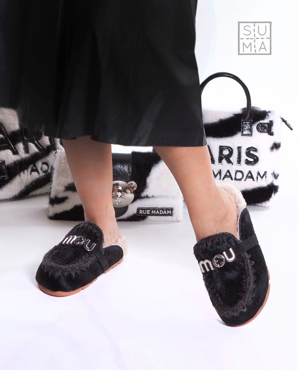 Mou Winter bio hairpony logo black – Suma s Moda