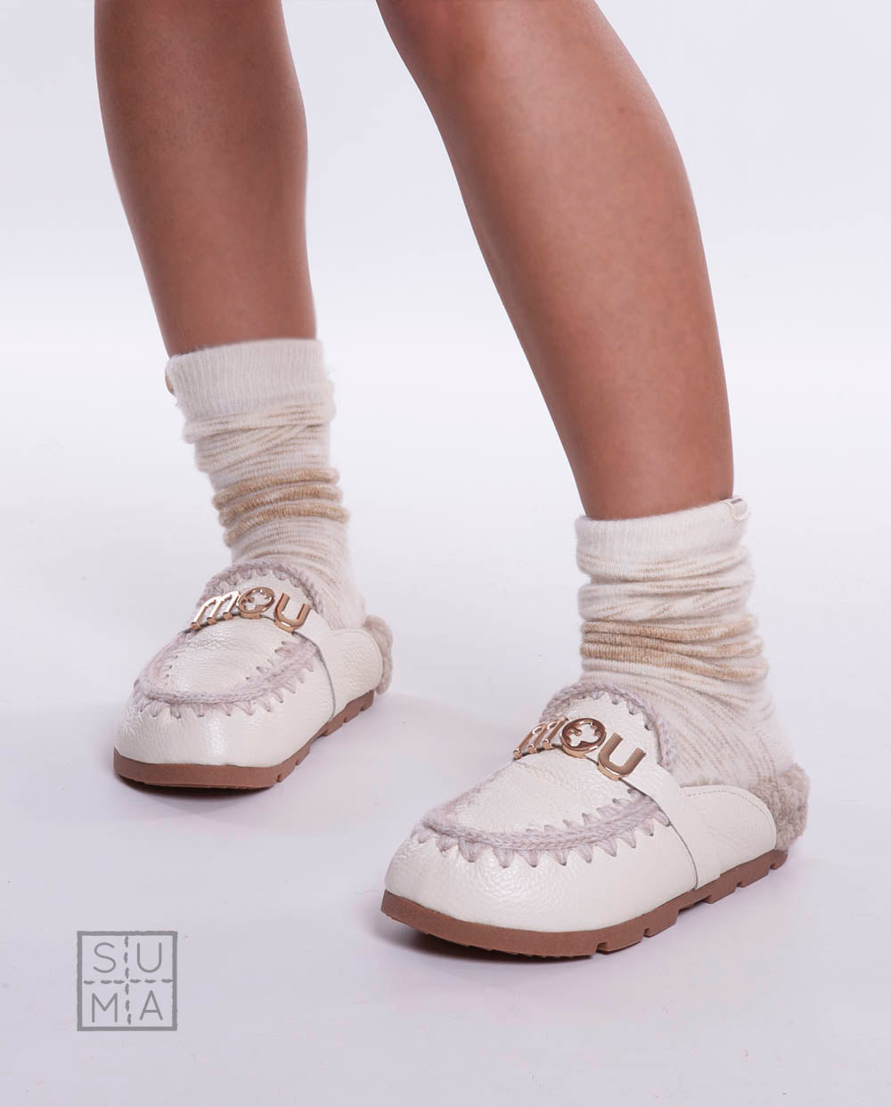 Mou Winter bio slide logo white – Suma s Moda